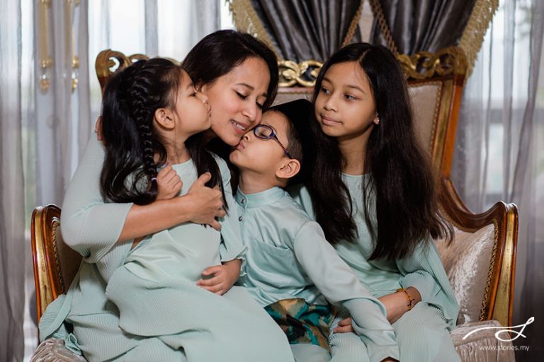Raya Family Portraits: The Nasimuddin Family – Malaysia Lifestyle ...